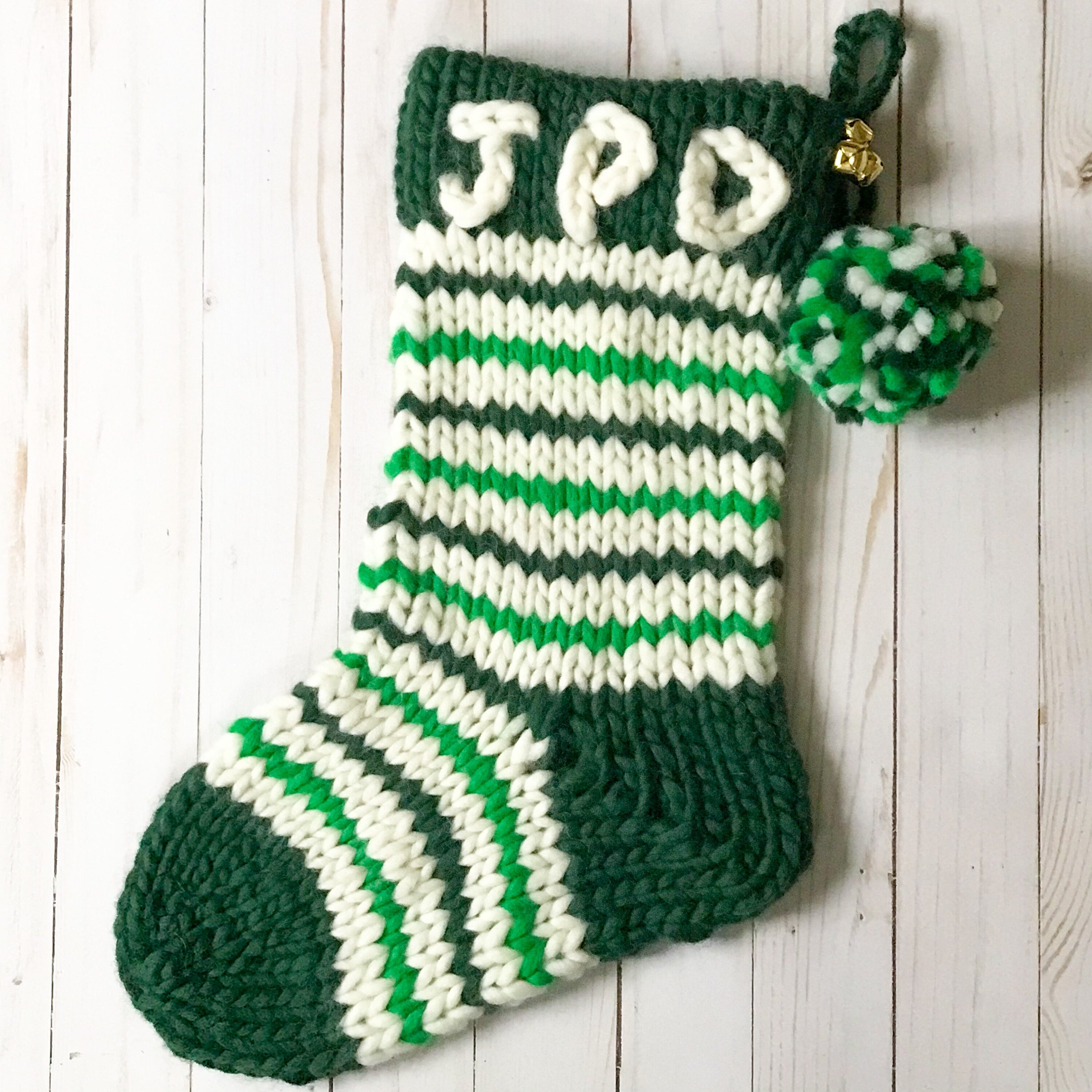 Jingle Jangle Stocking Knitting Pattern – Juliette Pécaut Designs